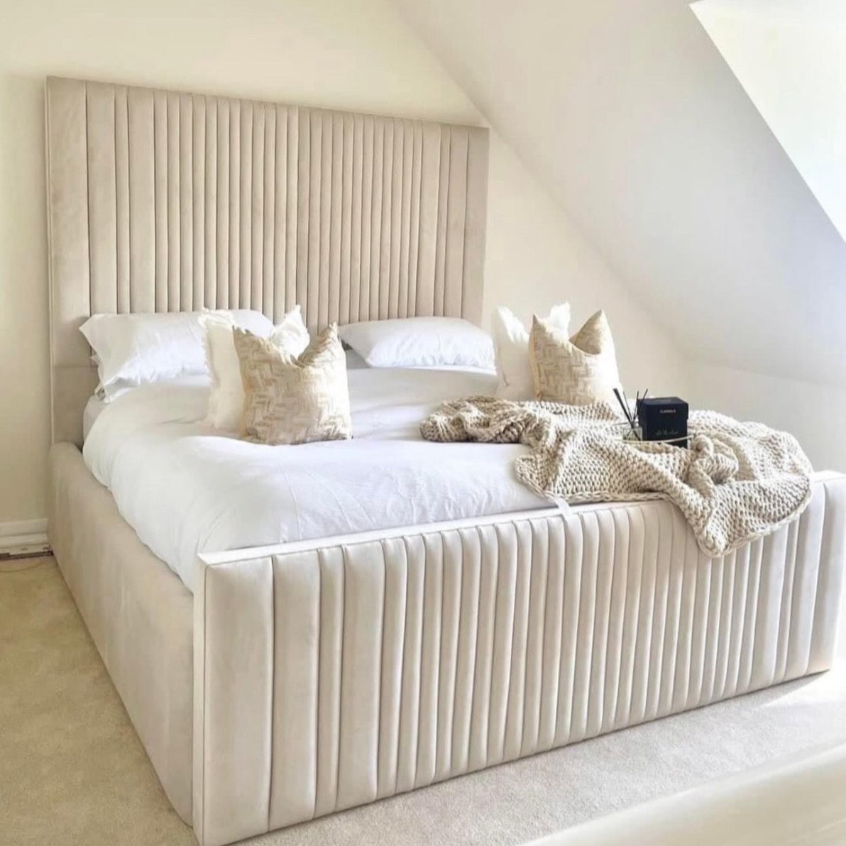 Panel Bed Frames Blend of Comfort and Aesthetic